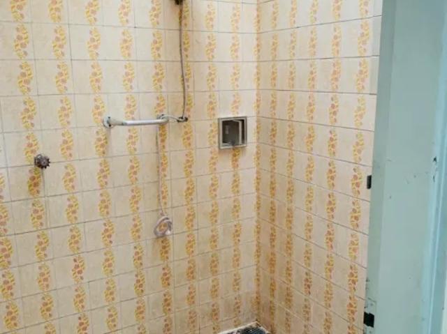 Escritório para Alugar no Centro com 100 m² de Área Útil Disponível para Negócios