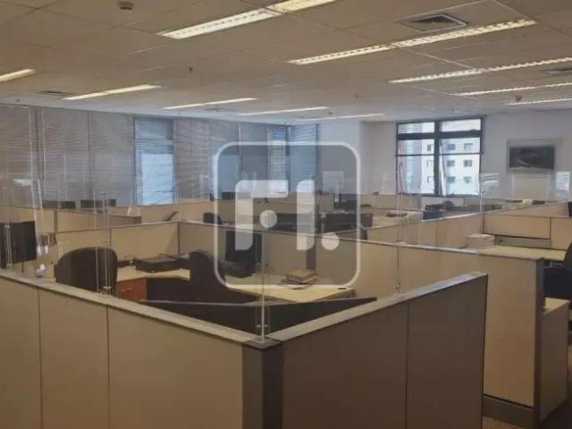 Escritório para aluguel possui 700 metros quadrados em Bela Vista São Paulo SP