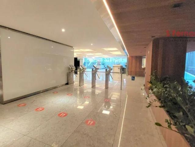 Escritório / Conjunto Comercial para alugar com 165 m² por R$ 17.666/mês na Cerqueira César/SP