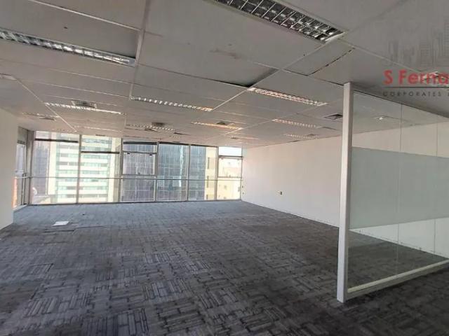 Escritório / Conjunto Comercial para alugar com 165 m² por R$ 17.666/mês na Cerqueira César/SP