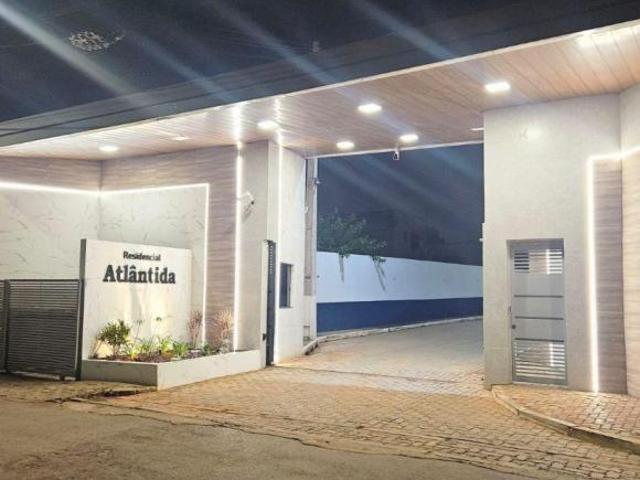 Escritório imobiliário Ney Linhares vende