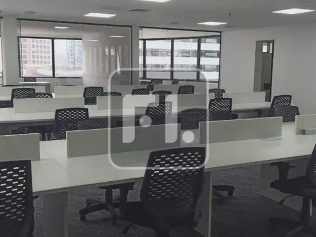 Escritório para aluguel tem 505 metros quadrados em Cidade Monções São Paulo SP