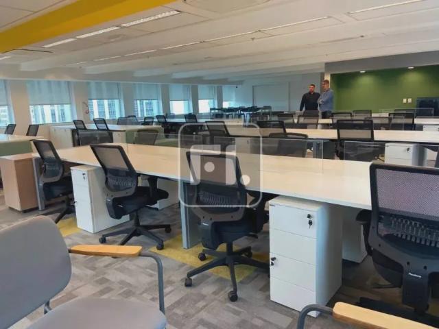 Escritório para aluguel tem 500 metros quadrados em Vila Olímpia São Paulo SP