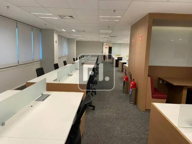 Escritório para aluguel tem 970 metros quadrados em Itaim Bibi São Paulo SP