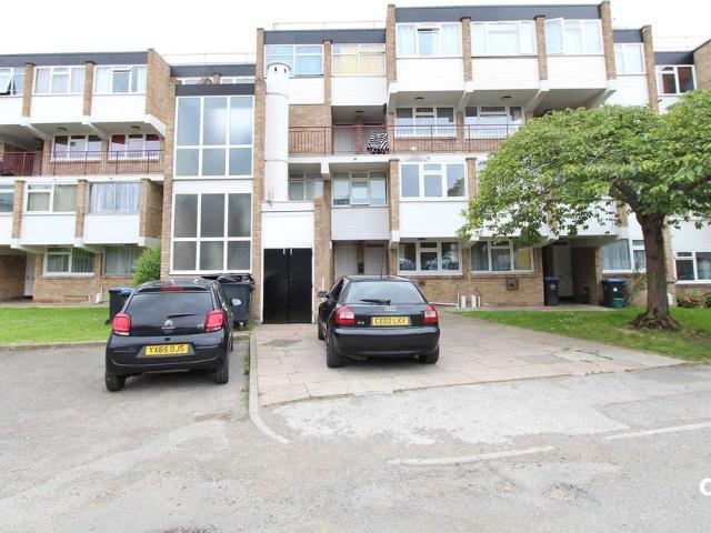 Eskdale Close, Wembley HA9, 2 bed flat to rent, £1,650 pcm | PrimeLocation