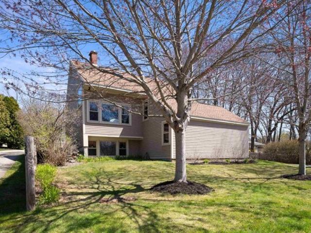 Esker Rd, Hampton, Home For Sale