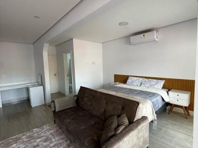 Espaço completo quarto, cozinha, sacada e vaga de garagem