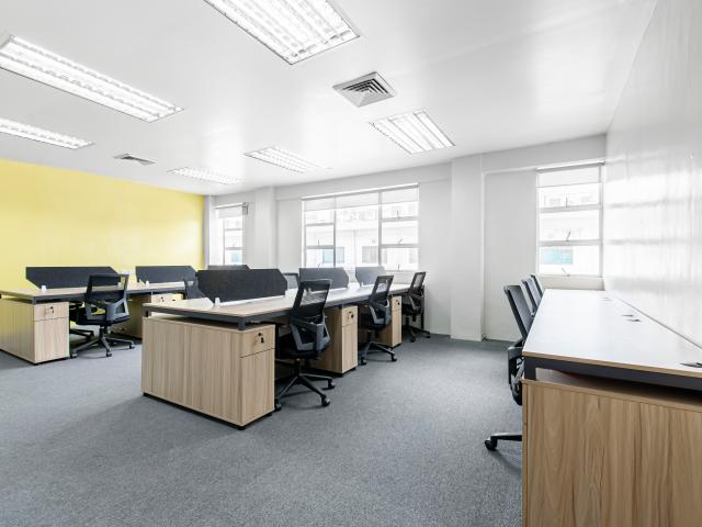 Espaço de coworking para alugar em Regus BELO HORIZONTE, Amadeus Business Tower Lourdes Contorno