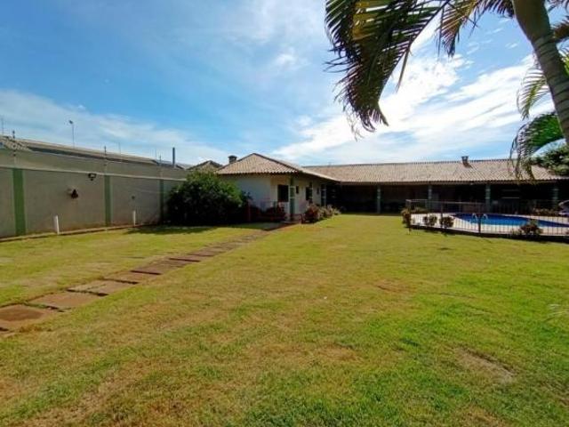 Espaço de Lazer Completo com Piscina e Muito Verde – 834,10 m² de Pura Tranquilidade!