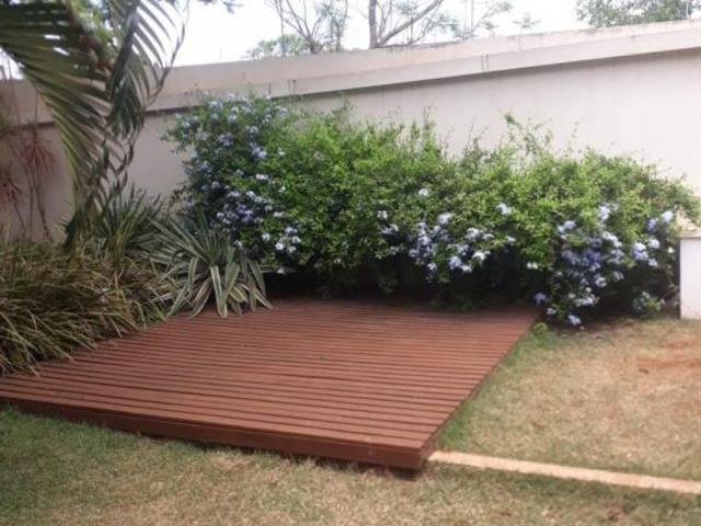 ESPAÇO DE LAZER CONDOMÍNIO FAVORETO FINAL AV.KAKOGAWA ESPAÇO DE LAZER COM TODA IN