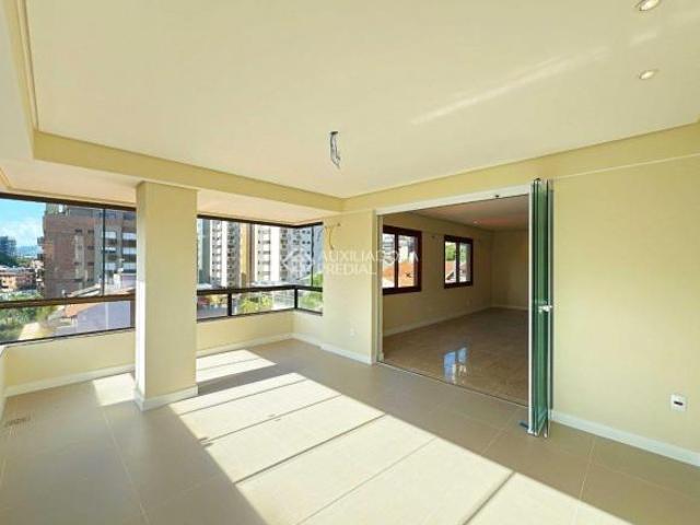 ESPAÇO E CONFORTO NO CORAÇÃO DA BELA VISTA!