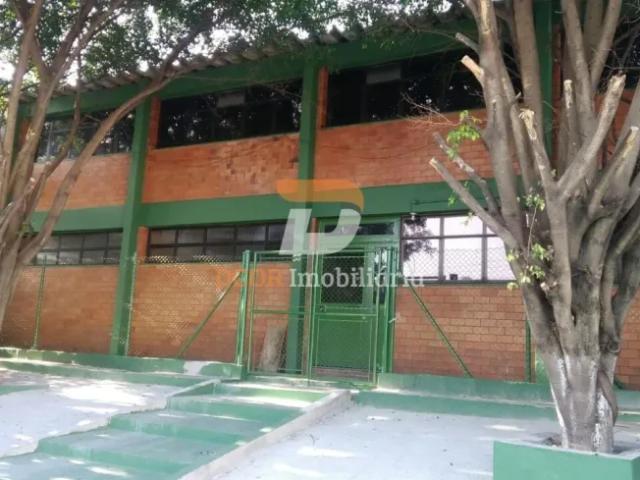 Espaço, infraestrutura e localização estratégica em Barueri!