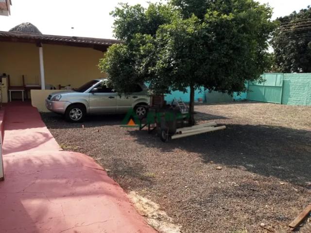 Espaço para festas na cidade de Primeiro de Maio