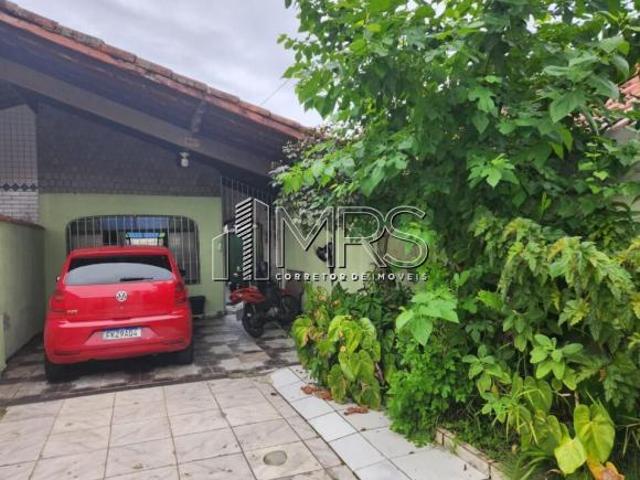 Espaçosa Casa Geminada 6 Quartos na Aviação, Praia Grande