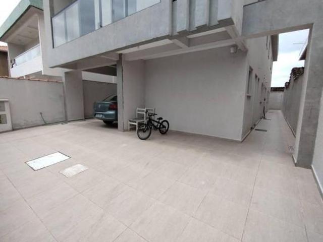 Espaçosa Casa Sobrado 2 Quartos à Venda em Balneário Esmeralda Praia Grande