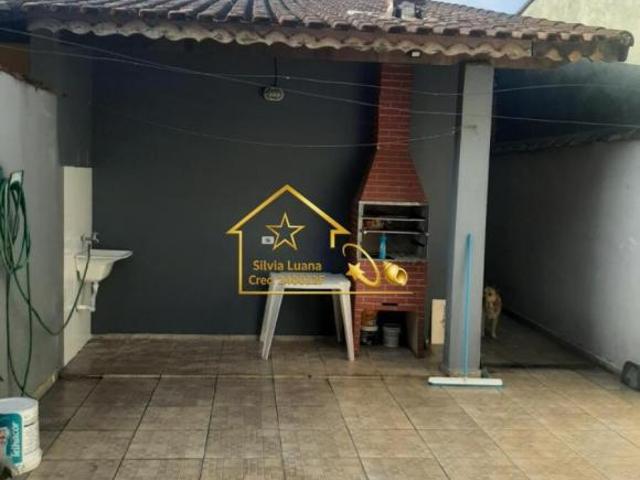 Espaçosa Casa 2 Quartos com Suíte à Venda em Agenor de Campos Mongaguá