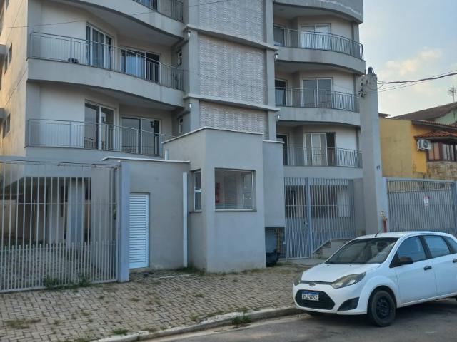 Espaçoso Apartamento no Jardim Flórida em São Roque SP