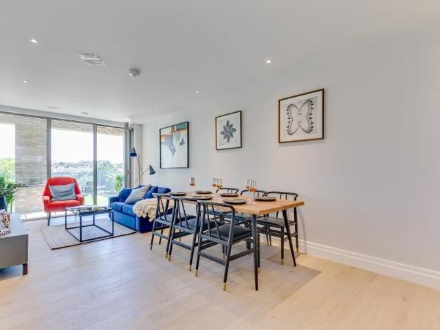 Espalier Gardens, Kilburn NW6, 2 bed flat to rent, £3,250 pcm | PrimeLocation