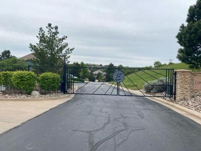 Esperanza Dr