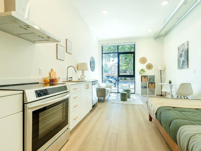 Esperanza Studio Apartment for Rent at 424 12th St, Sacramento, CA 95814
