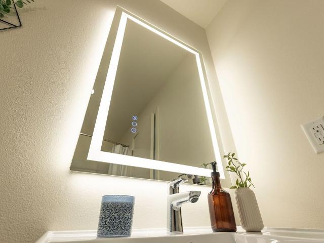 Esperanza Studio Apartment for Rent at 424 12th St, Sacramento, CA 95814