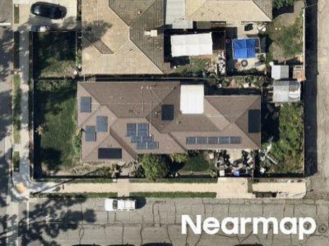 Esperanza St