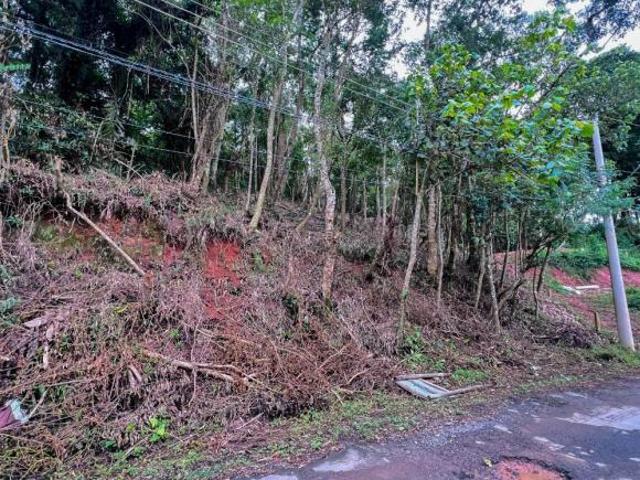 Versátil terreno residencial para venda em Pilar Velho, 700m²