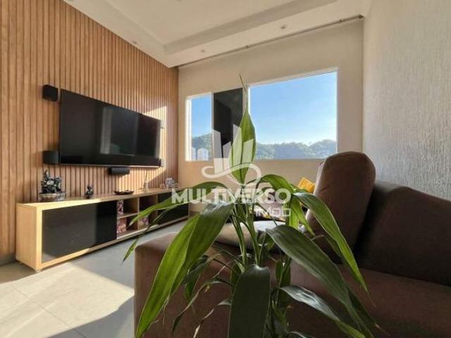 Espetacular apartamento 2 dormitórios no Marapé em Santos