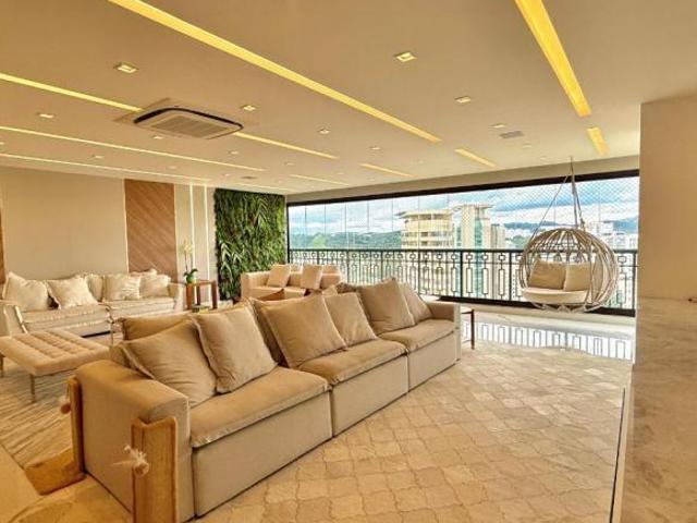 Elegante apartamento para venda em Alphaville com 3 quartos, sendo 3 suítes, 313m²