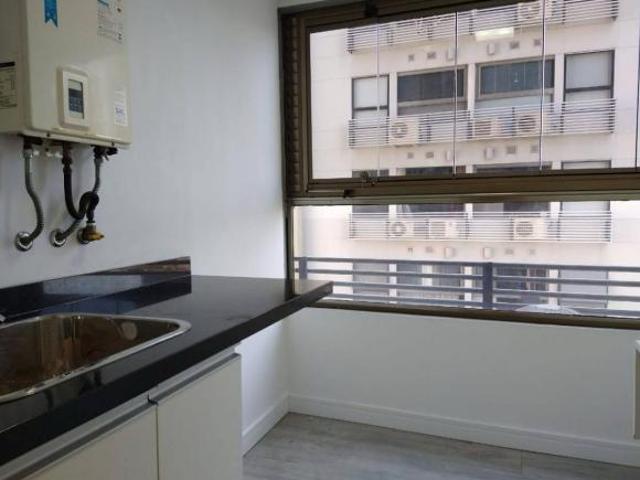 Elegante apartamento para venda em Jardim das Acácias com 2 quartos, sendo 1 suíte, 70m² remaxares