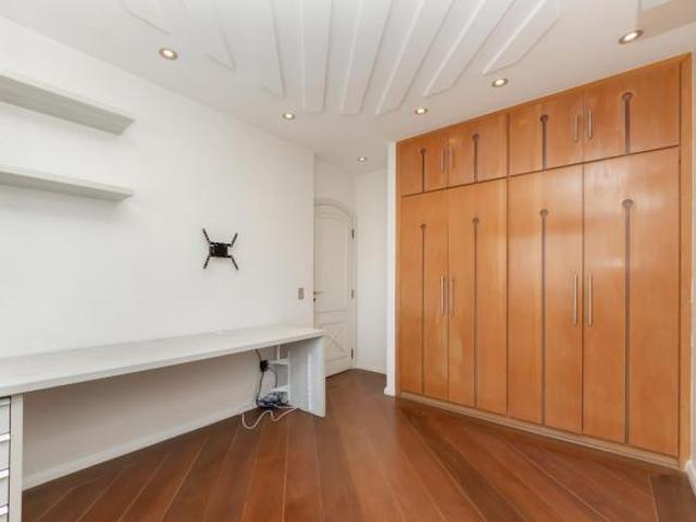 Aconchegante apartamento para venda em Vila Mariana com 4 quartos, sendo 2 suítes, 270m² marianne