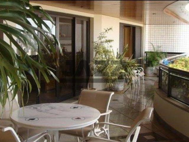 Espetacular Apartamento com 468 m² em Campinas, 4 suítes, 4 vagas no subsolo