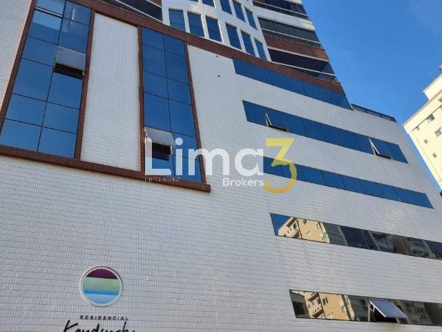 Espetacular Apartamento de 3 Suítes na Meia Praia, Itapema – 200m da Praia com Vista para o Mar