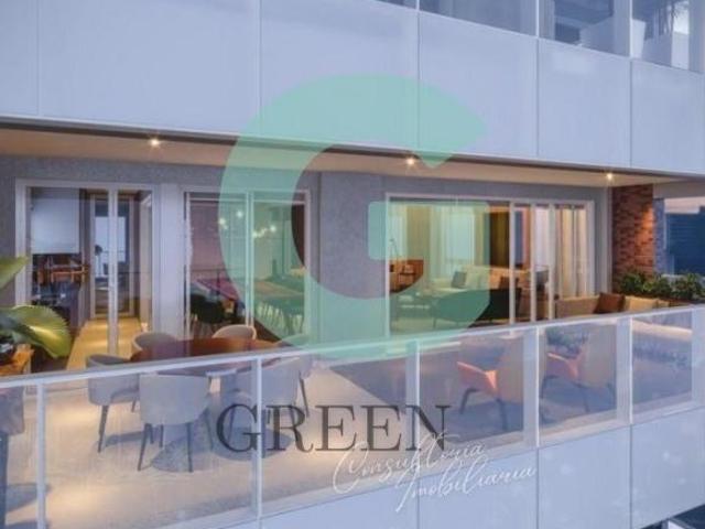 Espetacular Apartamento de Altíssimo Padrão a Venda no Itaim Bibi! 330m2 de puro luxo! 4 suítes, sal