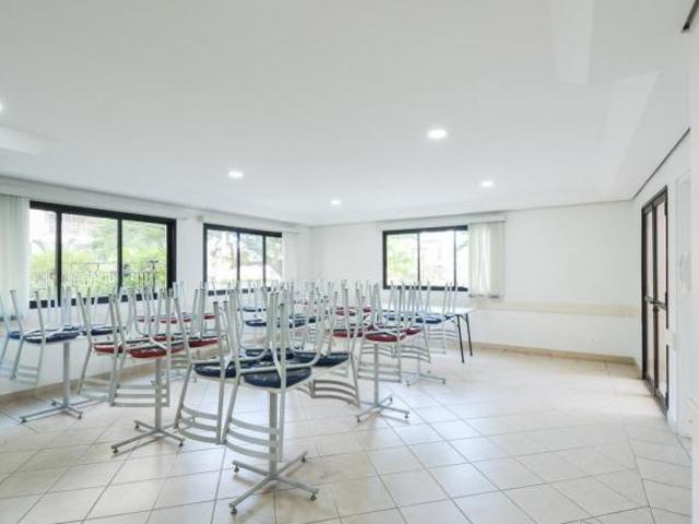 Espetacular apartamento para venda e locação em Chácara Inglesa com 1 quarto, sendo 1 suíte, 59m²