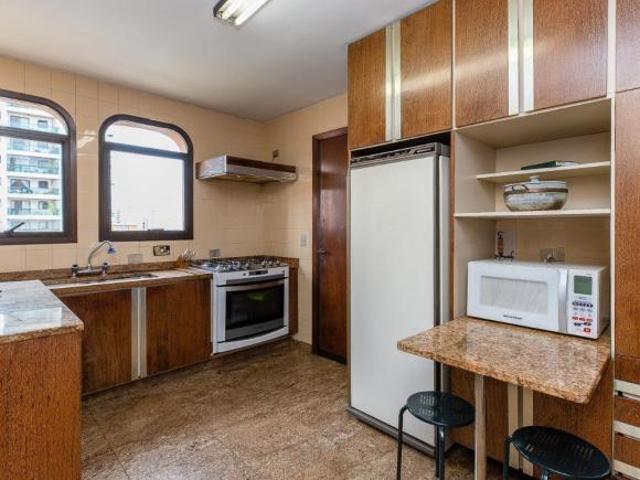 Espetacular apartamento para venda em Moema com 3 quartos, sendo 1 suíte, 210m² kathrincoaracy#3DH