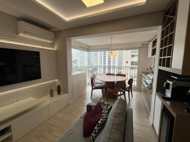 Funcional apartamento para venda em Mooca com 3 quartos, sendo 1 suíte, 80m²