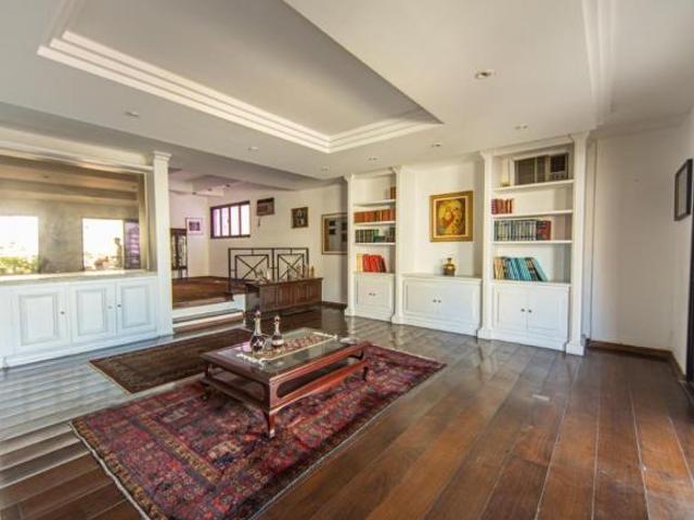 Atraente apartamento para venda em Boqueirão com 4 quartos, sendo 2 suítes, 362m²