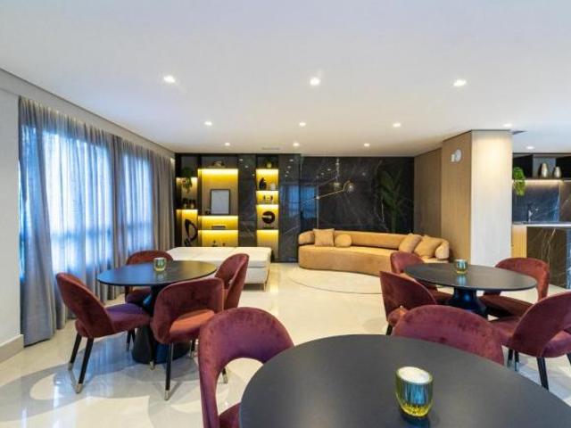 Aconchegante apartamento para venda em City América com 3 quartos, sendo 1 suíte, 106m² robertasan