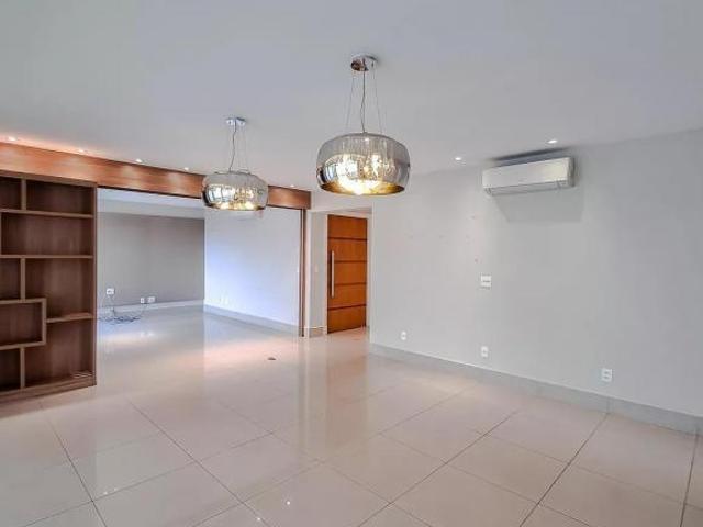 Excelente apartamento para venda em Ipiranga com 4 quartos, sendo 4 suítes, 237m²