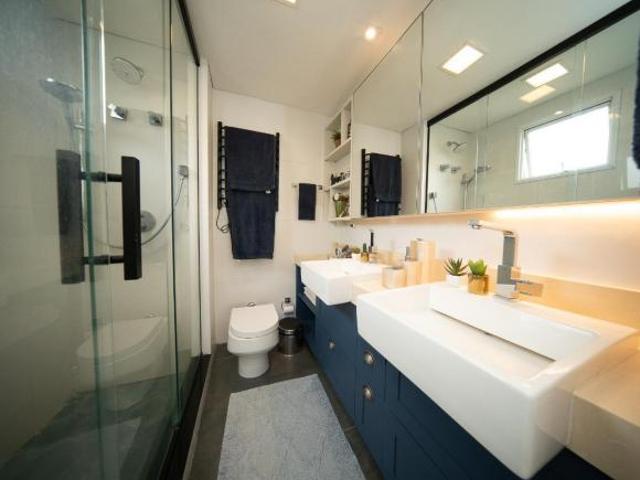 Aconchegante apartamento para venda em Ipiranga com 3 quartos, sendo 3 suítes, 170m² maiaragarrutt