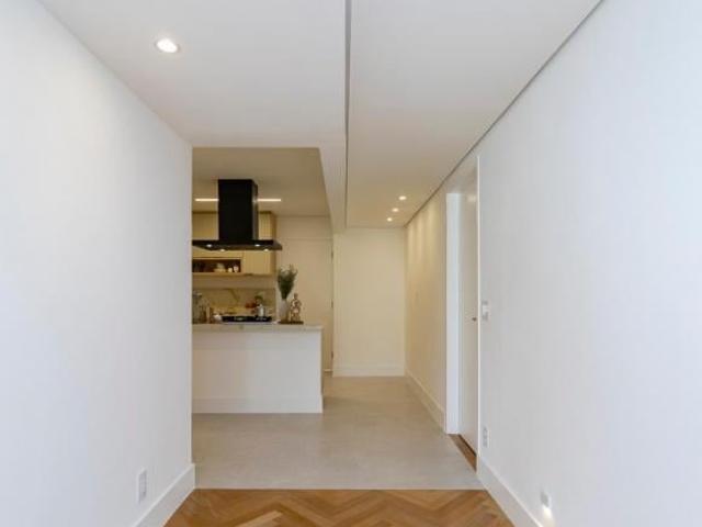 Espetacular apartamento para venda em Jardim América com 2 quartos, sendo 2 suítes, 142m² remaxfro