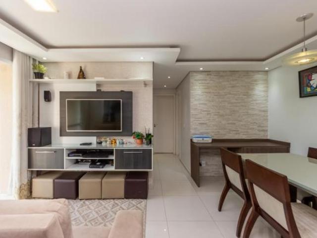 Agradável apartamento para venda em Jardim Celeste com 2 quartos, sendo 1 suíte, 56m² maiaragarrut