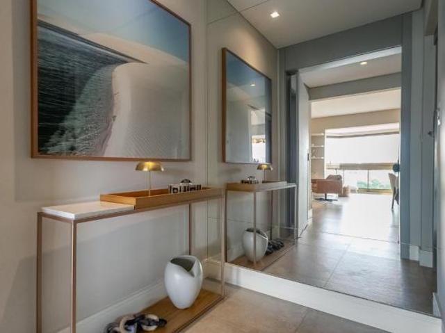 Deslumbrante apartamento para venda em Vila Clementino com 3 quartos, sendo 3 suítes, 186m²