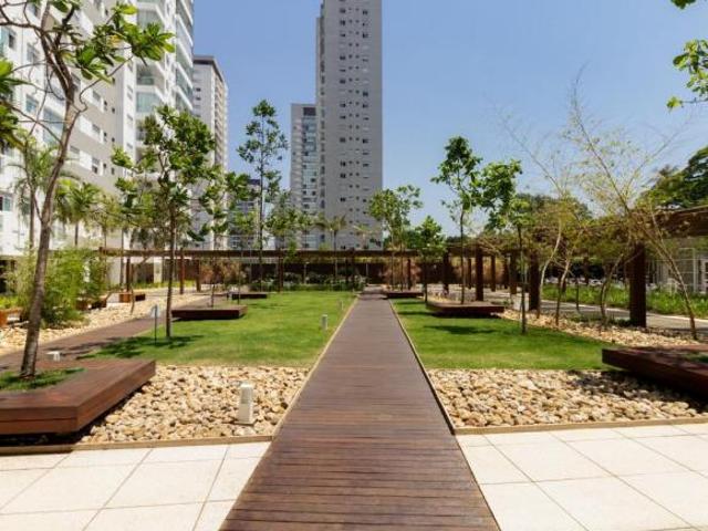 Confortável apartamento para venda em Vila Anastácio com 2 quartos, sendo 1 suíte, 66m² leilaricci