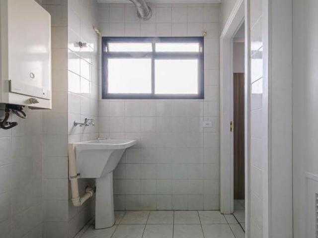Versátil apartamento para venda em Vila Pauliceia com 3 quartos, sendo 1 suíte, 112m²