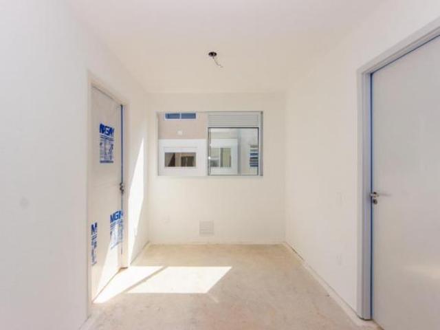 Funcional apartamento para venda em Vila Prudente com 2 quartos, 32m²