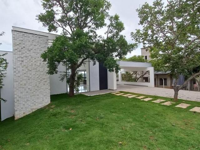 Espetacular Casa no Condomnio Jardins da Lagoa em Lagoa Santa Vista Para a Lagoa