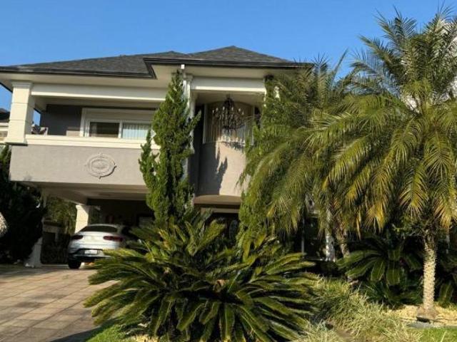 Espetacular casa no Terraville