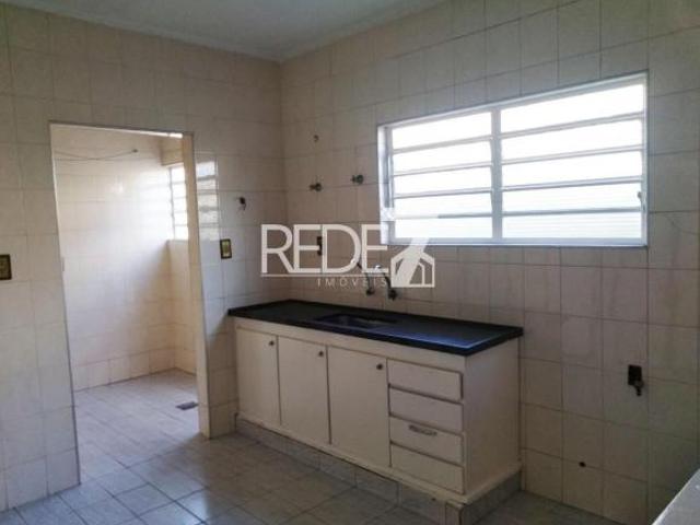 Espetacular Casa à Venda em Campinas SP, Bairro Jardim Eulina: 3 Quartos, 1 Suíte, 4 Banheiros, 4 Va